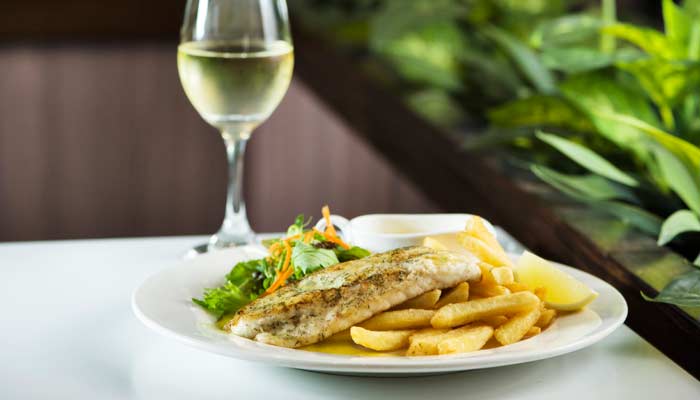 The Grill Restaurant - Wynnum Manly Leagues Club